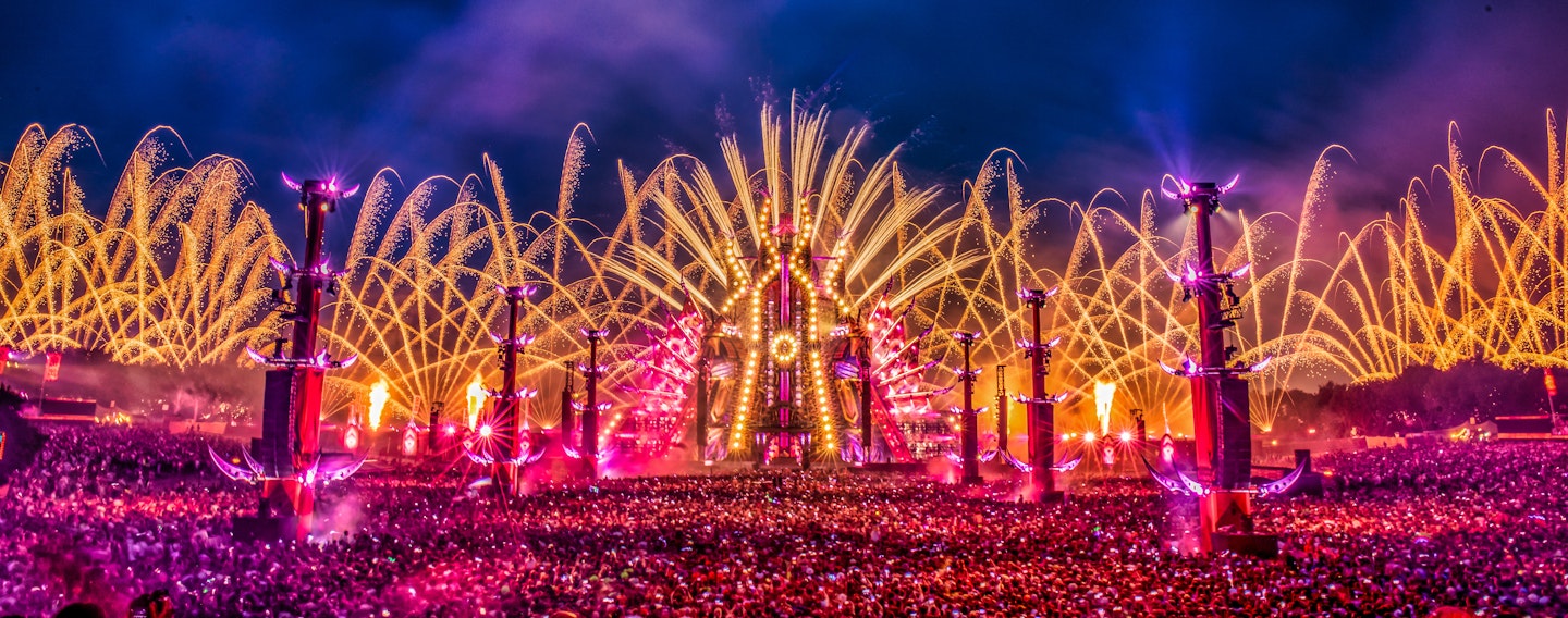 A canvas print of our Defqon.1 2023 Mainstage by night | Q-dance