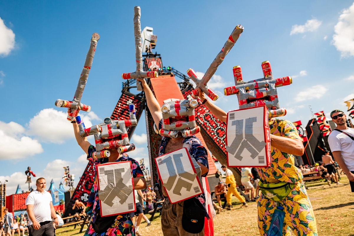 1x Cardboarders Legends | Q-dance